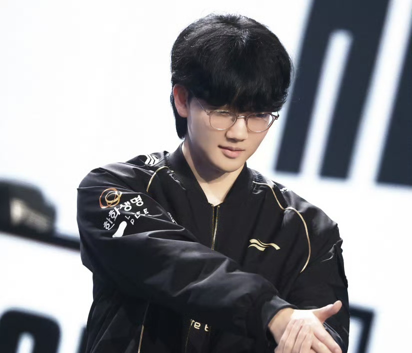 朱开锐评Tabe火了！LPL夺冠热门现隐患，IG成转会期最大输家