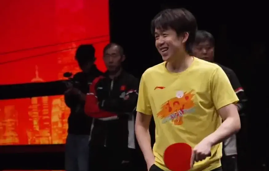 CCTV5直播! WTT香港总决赛次日赛程，莎头迎国乒内战，孙颖莎一天两赛