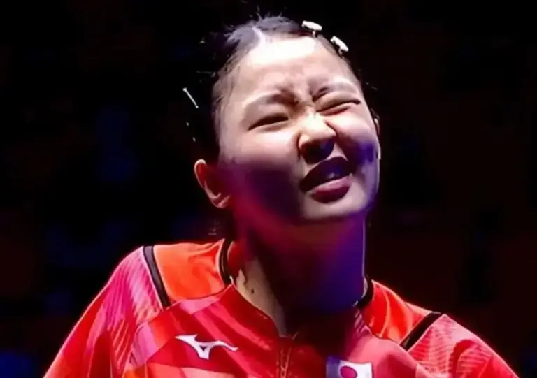 CCTV5+直播，18:35，王曼昱VS日本张本美和，陈熠挑战前世界第一朱雨玲