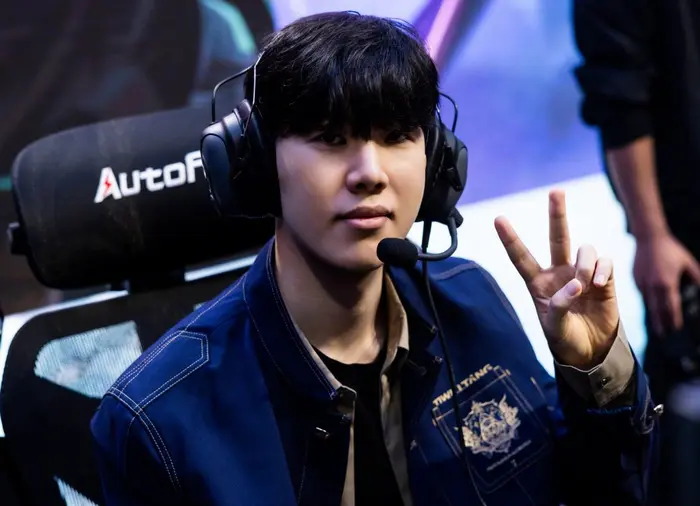 iG官方：上单选手TheShy姜承録将在新赛季暂离赛场!