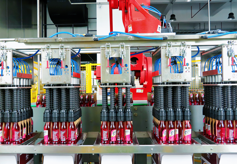 300+企业跑出加“数”度，松山湖这个“村”太能打了｜百千万见成效