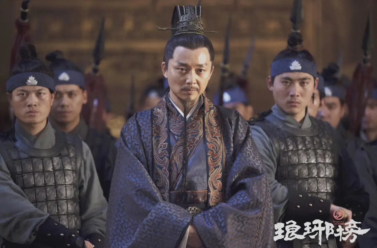 央视又一部新剧开播! 连看4集，我要说：古谋剧就该这么拍