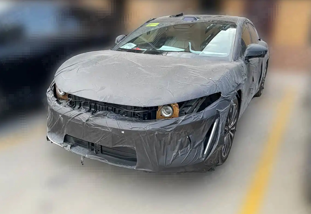 比亚迪大汉谍照曝光! 预计尺寸小幅加长，于2026年推出