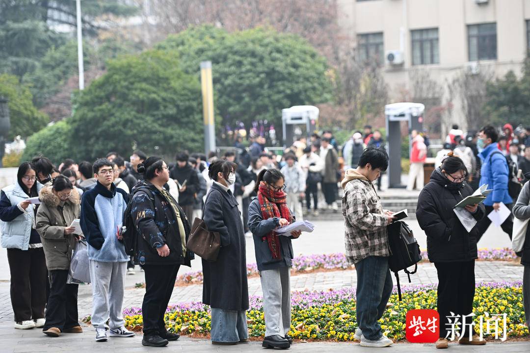 “handwritten letters”是书法还是家书?2026研考首日，考生答题用上了“小聪明”