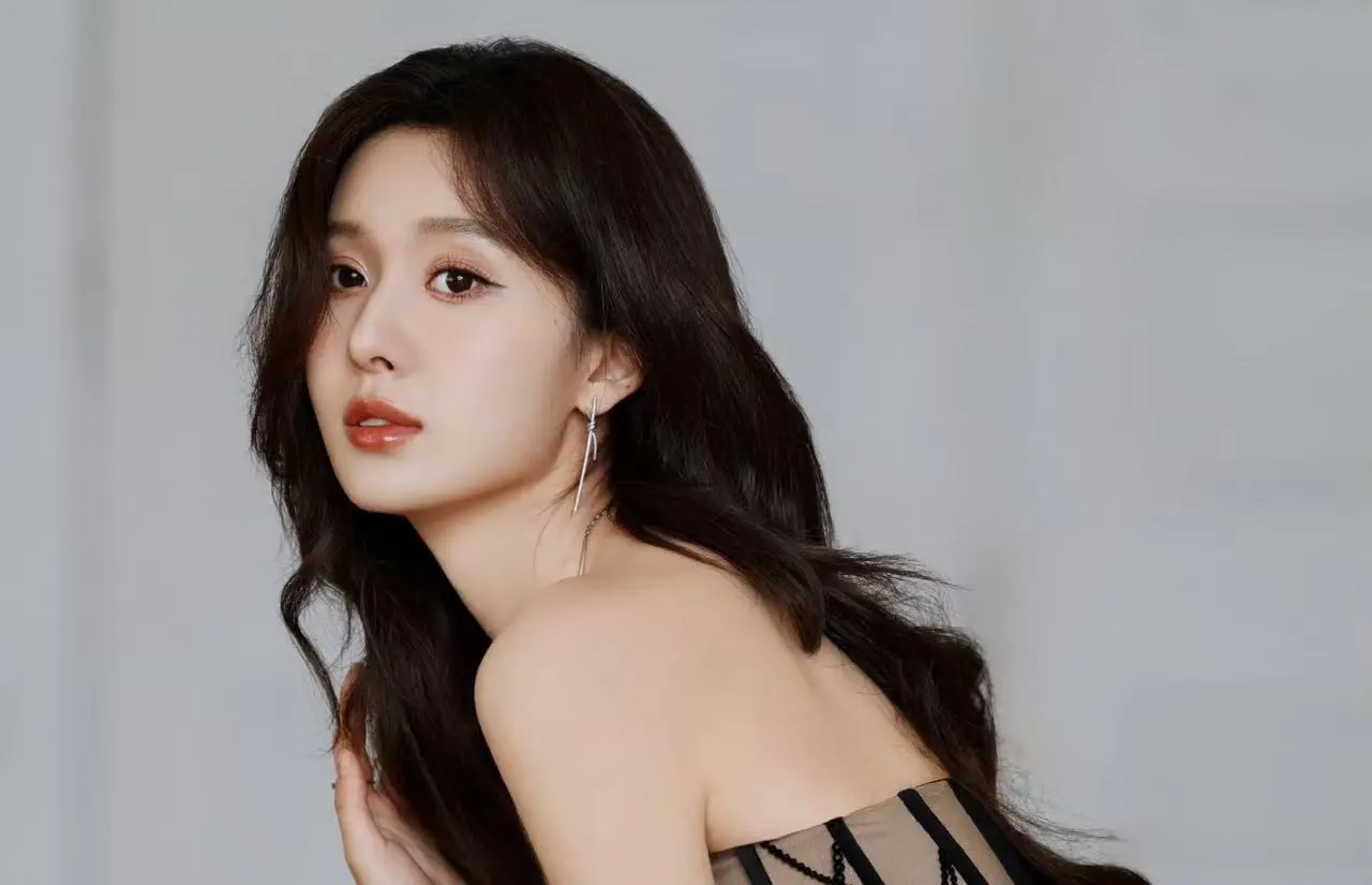 12月22日追剧日历，7部长剧更新，《奇迹》《骄阳似我》今日开播