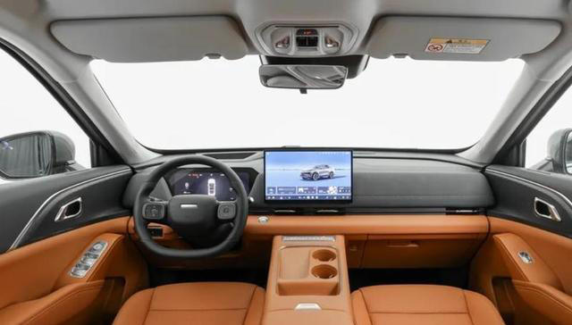 12月值得入手的SUV，仅售10.39W，238马力油耗仅7.4L