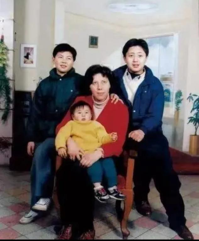 废掉一个孩子，从过度养育开始