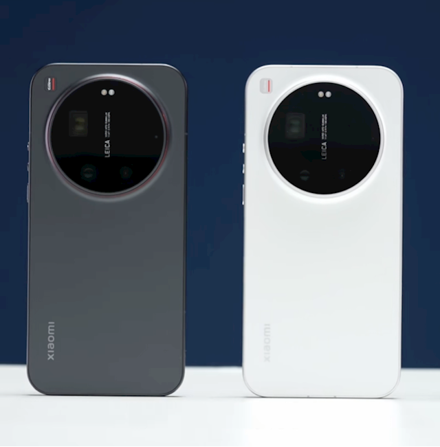 卢伟冰公布小米17 Ultra真机：首次直屏直边、8.29mm史上最薄