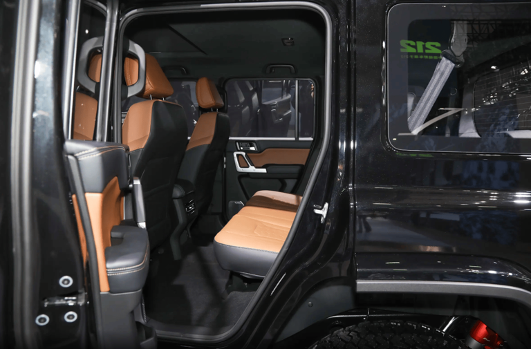 212 T01柴油长风版：纯粹越野新选择，价格与实力匹配度几何?