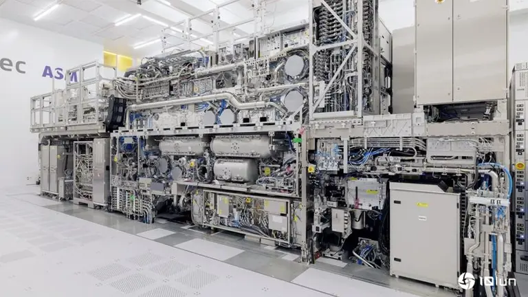 IMEC利用ASML EUV机器实现全晶圆纳米孔大规模制造
