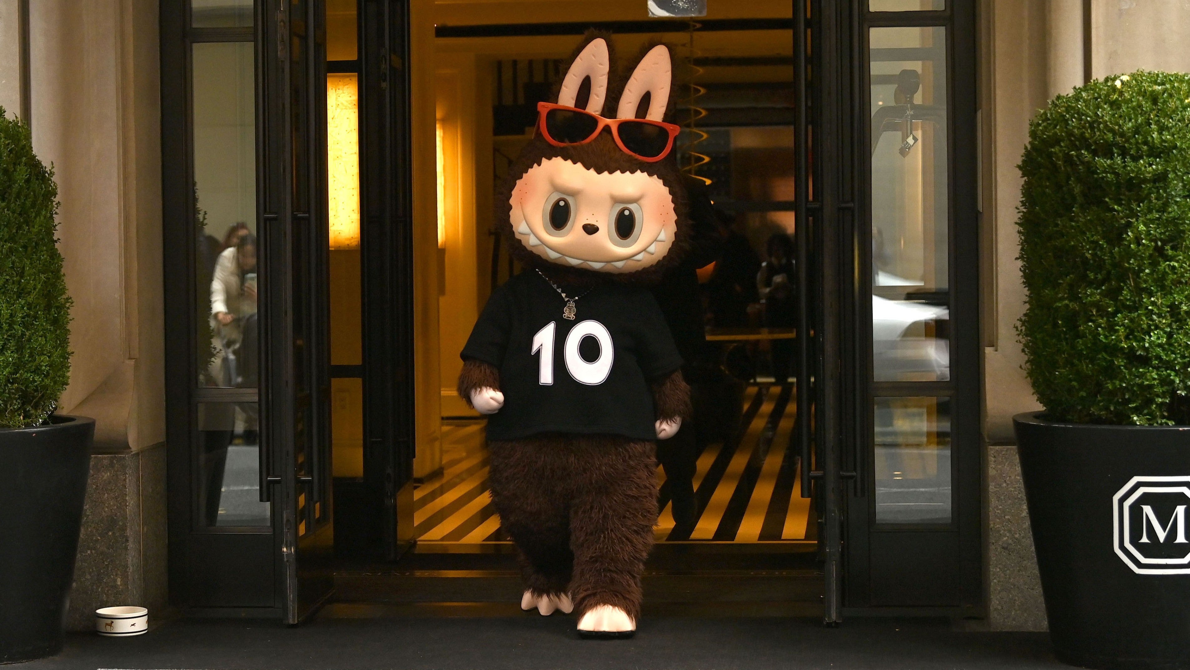 《帕丁顿熊》导演保罗·金将执导Labubu大电影