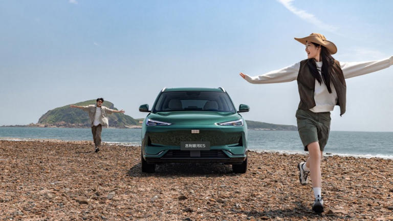 世界冠军韩天宇成吉利银河E5第230000位车主