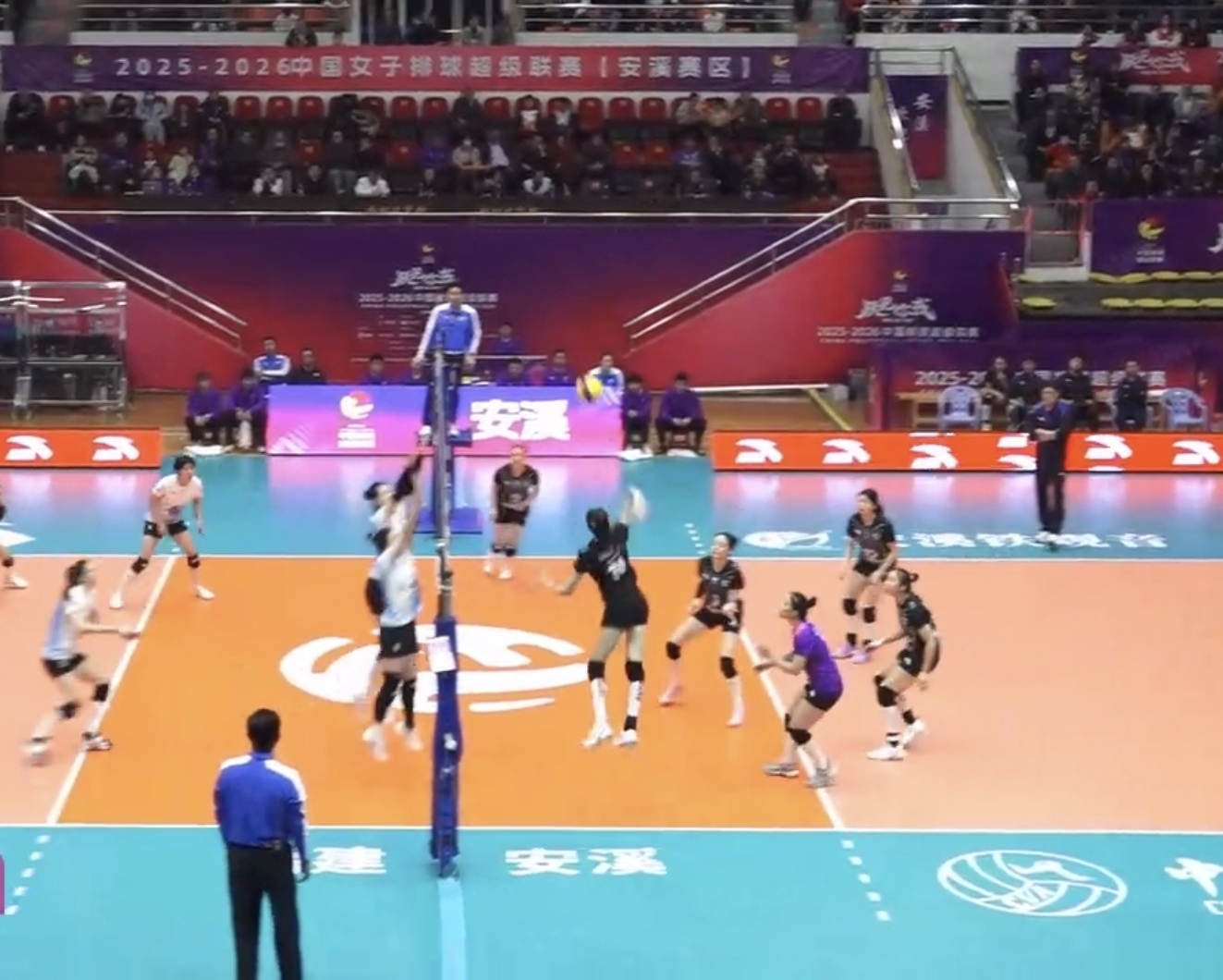 北京女排轻取福建队收获三连胜 下轮挑战卫冕冠军