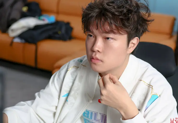 OMG零封BLG，海超成Viper噩梦，解说：我们也有自己的Chovy