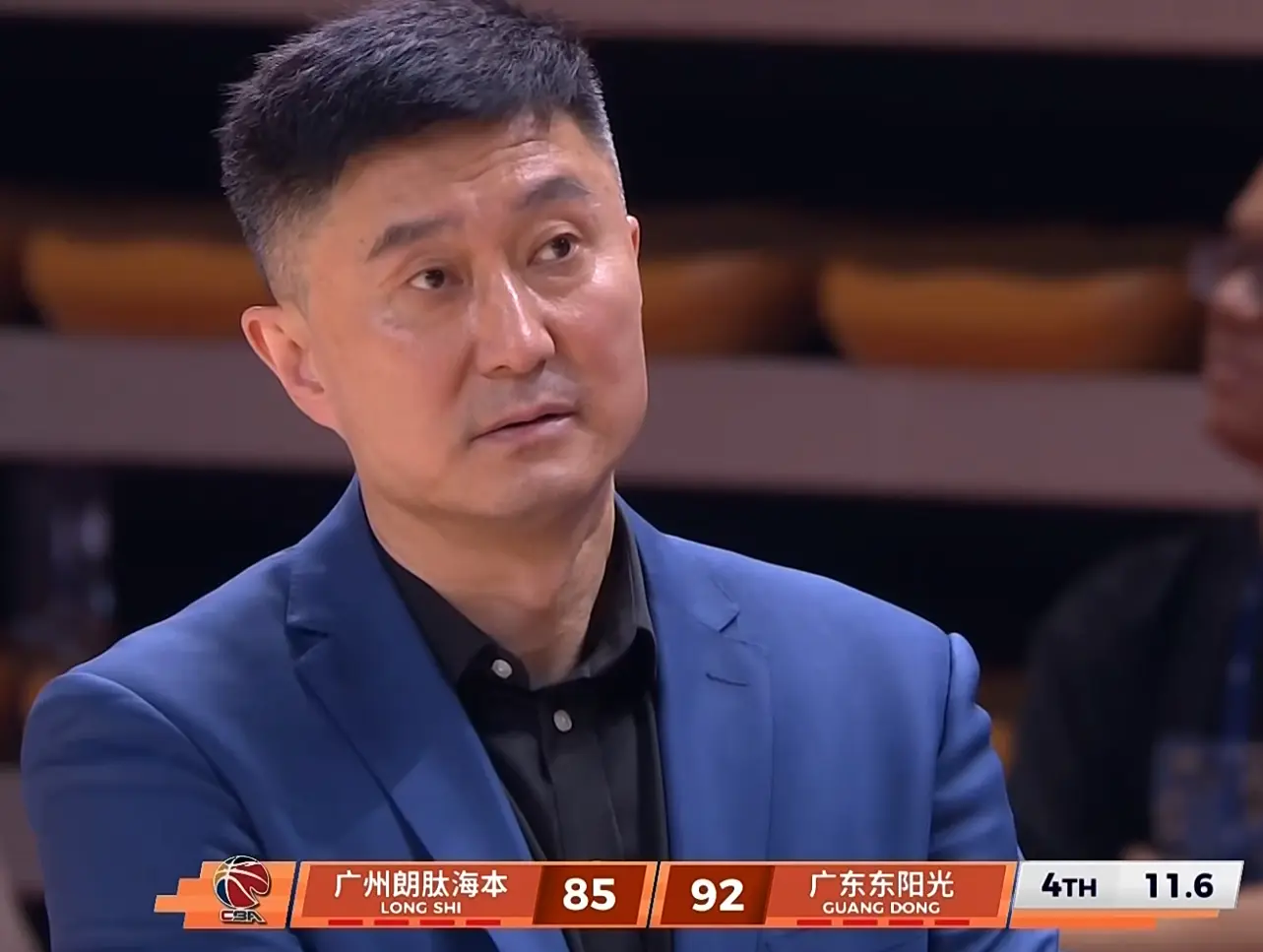 广东力克广州豪取五连胜! 萨林杰狂砍32+11，徐杰20+4，杜锋军训徐昕