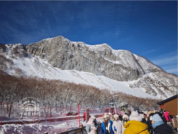 降雪收队，寒冷突击，吉林人出门请注意保暖!