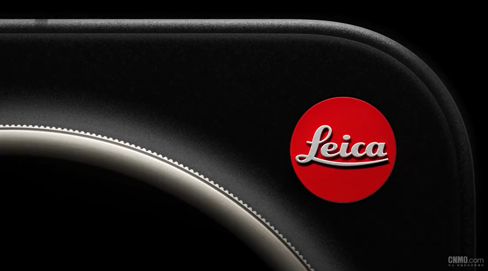 小米17 Ultra徕卡版或定价过万 博主：真的不意外