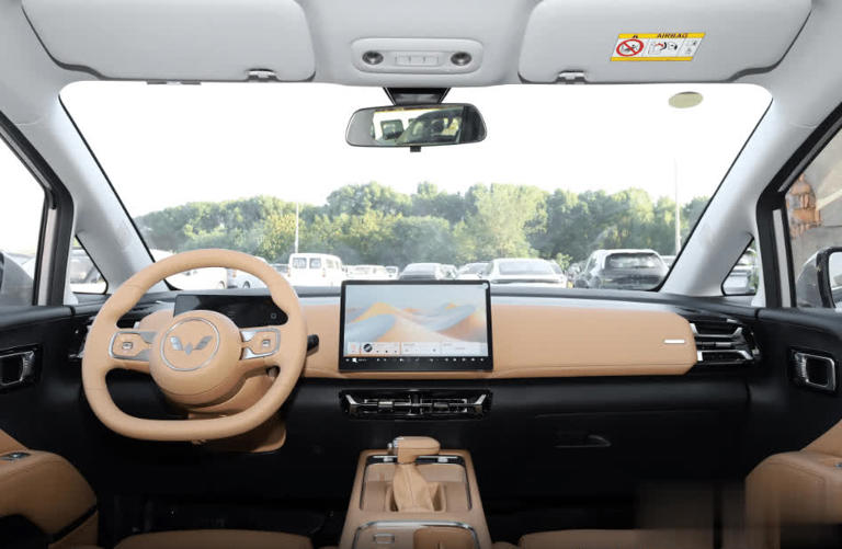 适合老百姓的家用MPV，五菱星光730善解人意，预售7.68万起