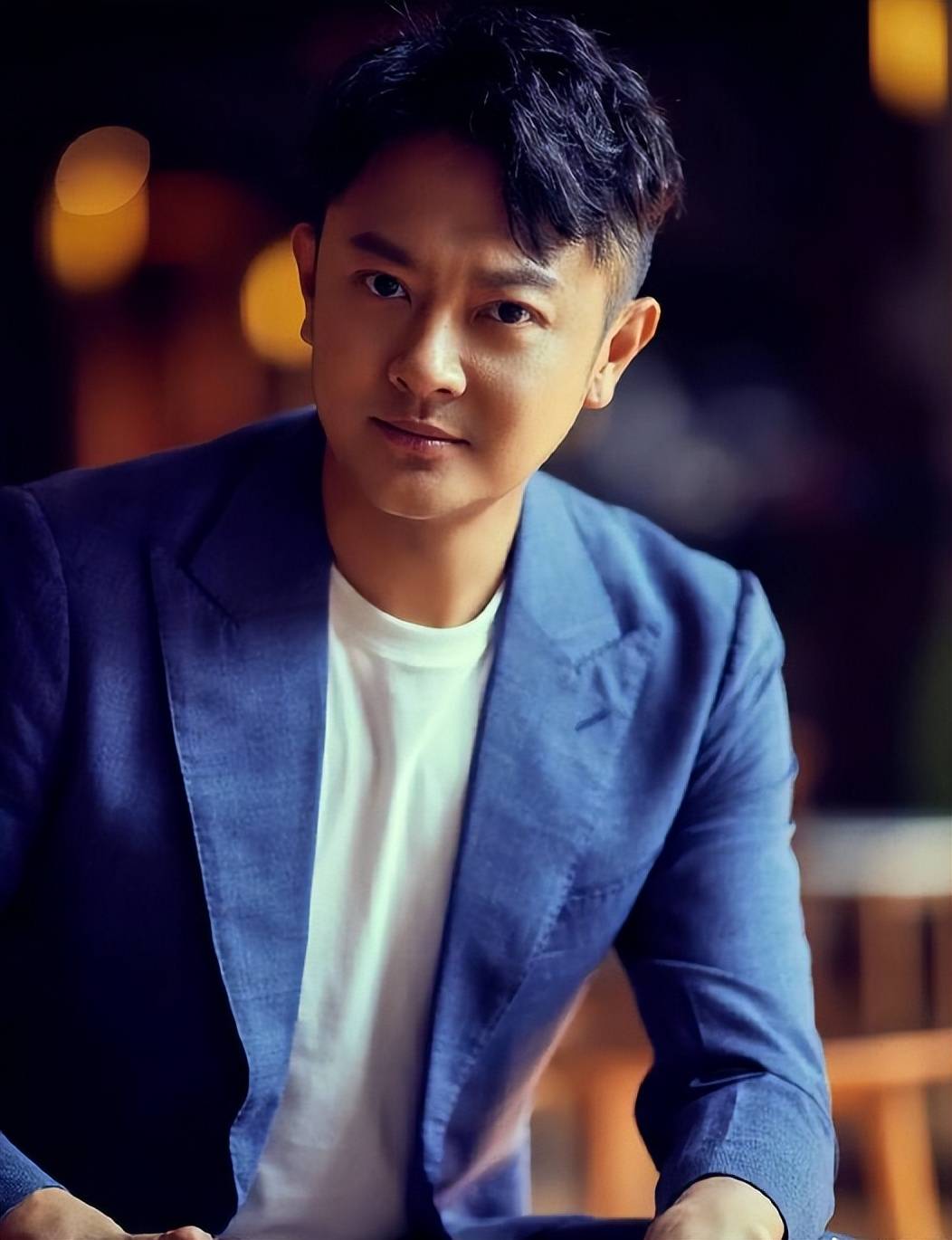 印小天景区水中救人被赞! 网友叹息他曾被“插刀教”抹黑