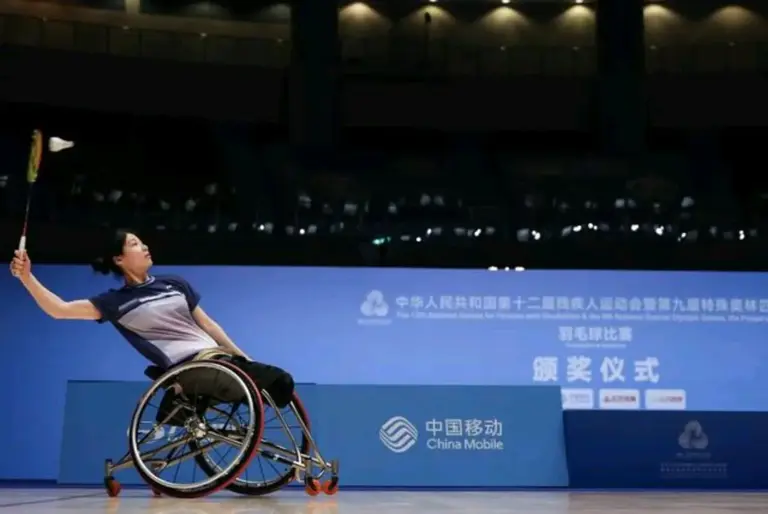 广东一团队WH1男子单打1组屈子墨2比0胜广东一团队曾信伟