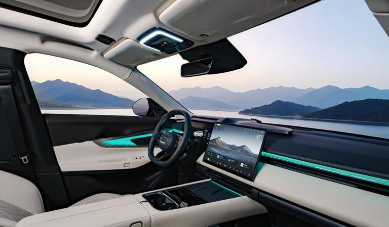 20万级家庭SUV新标杆!全新领克08EM-P成为“进阶生活”最优解?