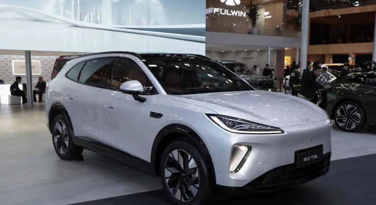 奇瑞风云T9L实车，前脸变了，也是地平线HSD选手