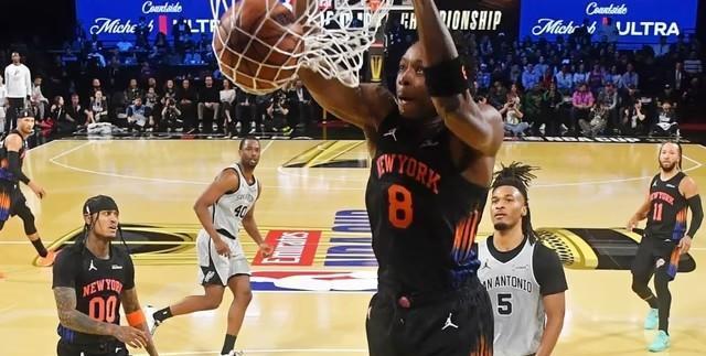 尼克斯击败马刺获得NBA杯赛冠军，布朗森荣耀MVP!