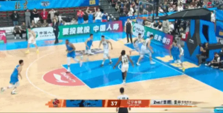 CBA常规赛北京北汽主场94:81击败辽宁男篮!