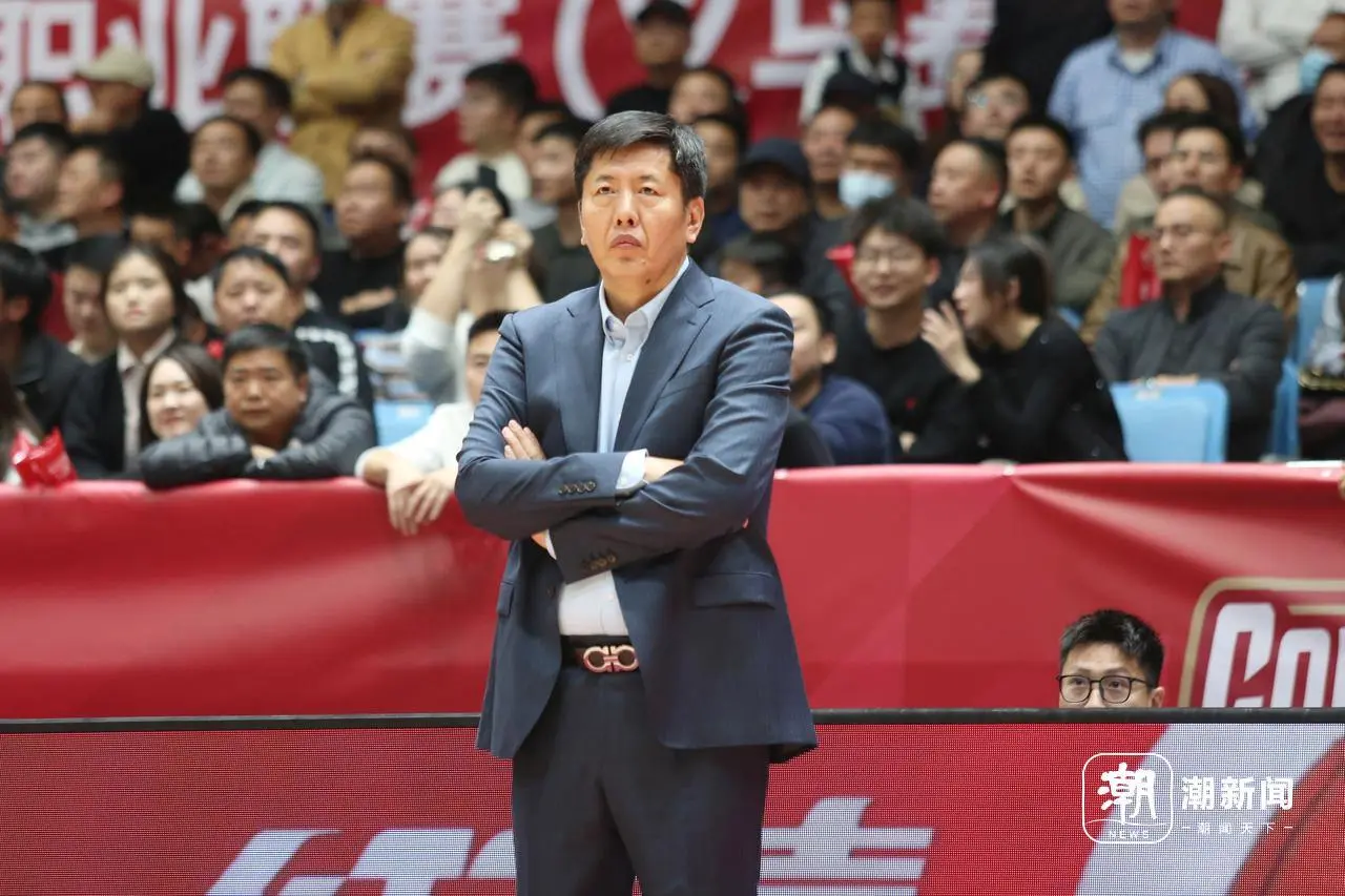 Class is over! 浙江稠州金租男篮主帅丁伟下课，外籍助教临危受命