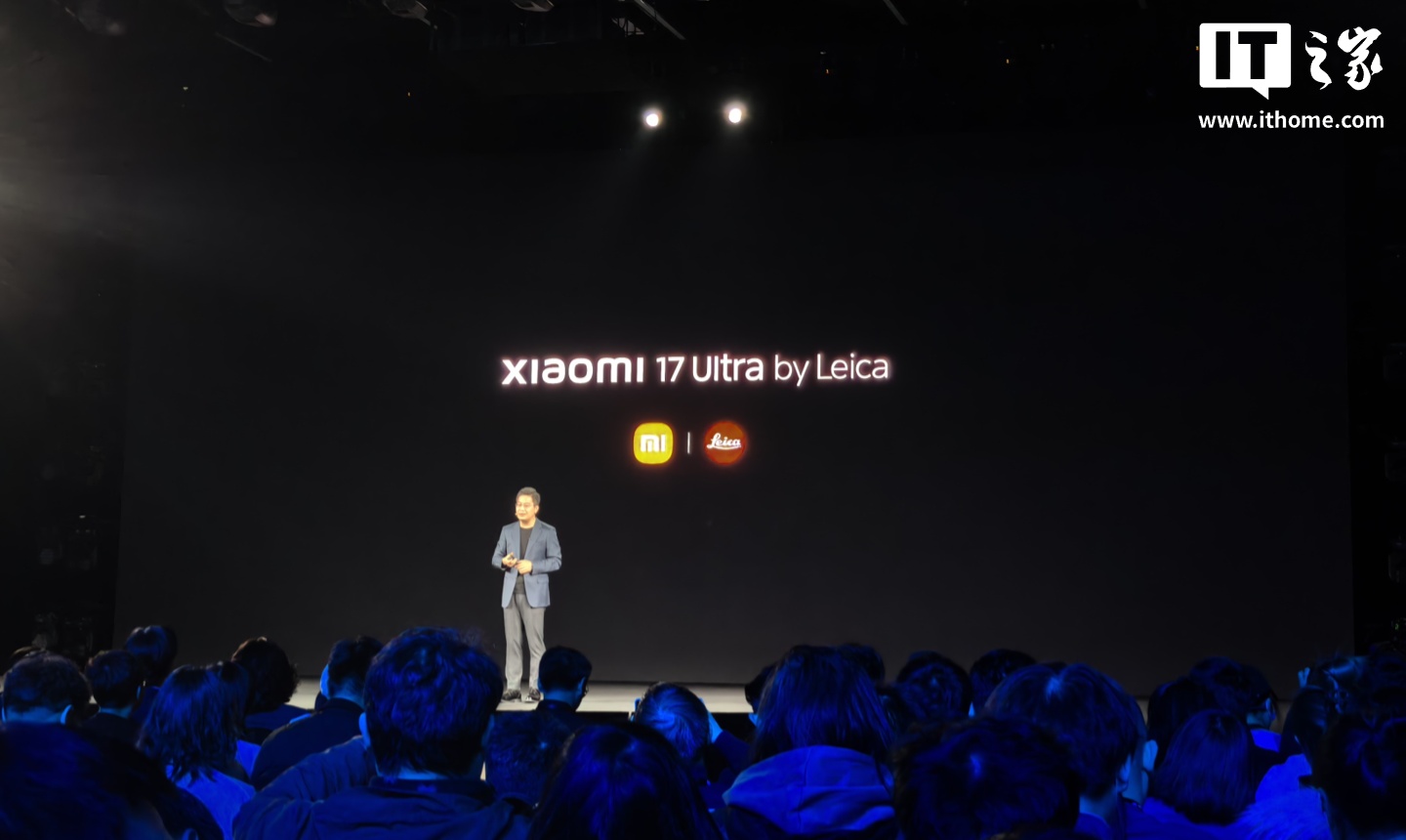 7999 元起小米 17 Ultra 徕卡版手机发布