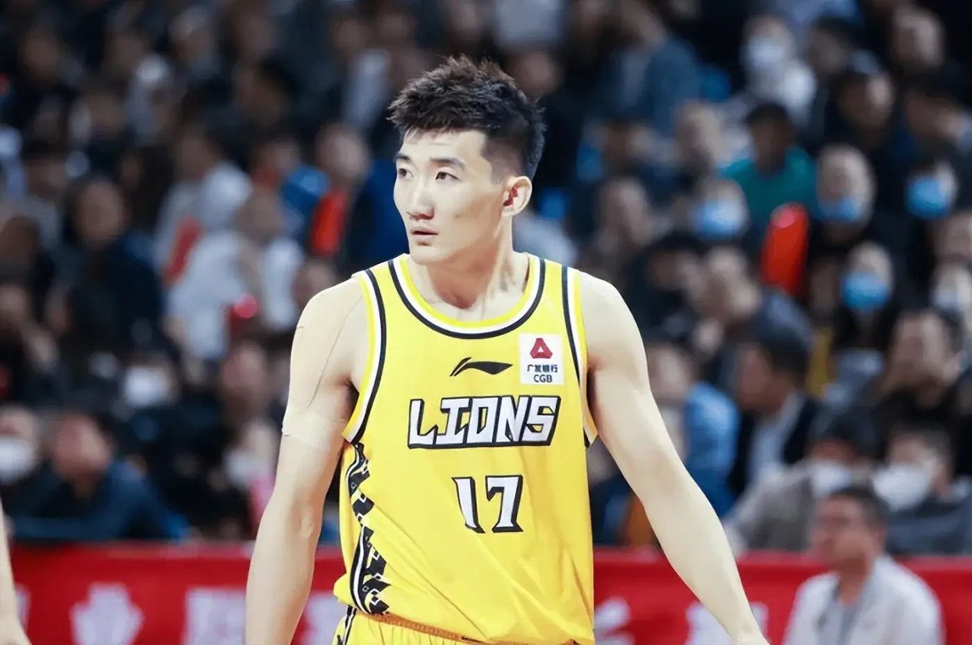 CCTV5直播，浙江广厦PK深圳男篮，孙铭徽VS贺希宁，赵嘉仁PK周鹏