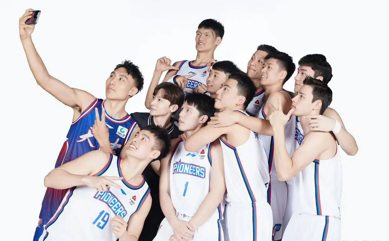 104-76! 天津男篮大胜南京同曦，三巨头合砍75分，周金利帅位暂稳