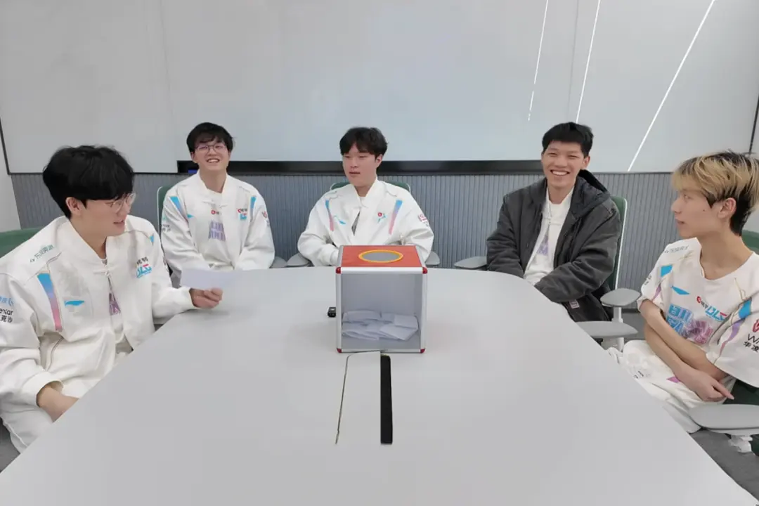 Viper在HLE要求三级抓下，BLG却不围绕他打!朱开：没成绩就会走