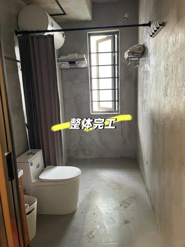 上海三口之家住毛坯房走红，没咋装修却毫无穷酸气