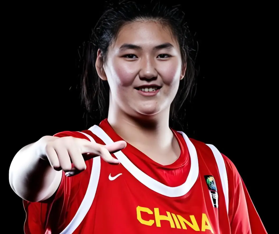 恭喜!2米26张子宇完成注册，WCBA首秀时间正式确定