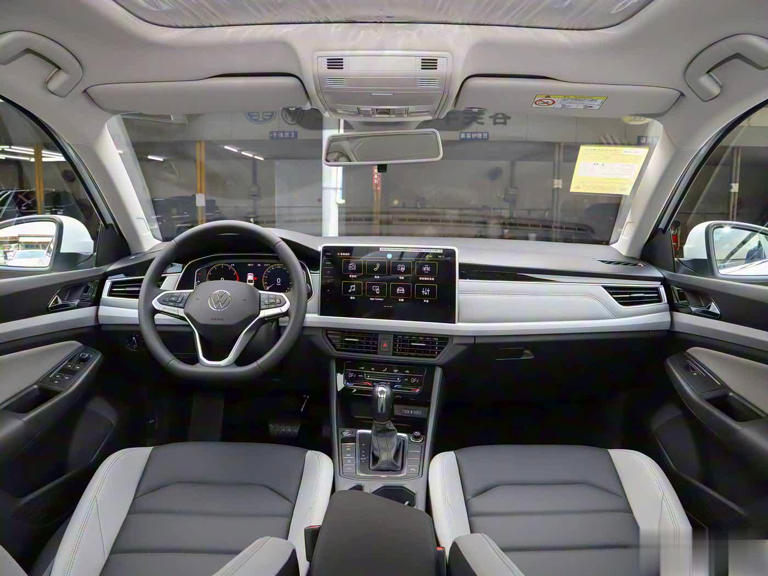 大众宝来11.29万起，外观更年轻还搭1.4T+7挡双离合