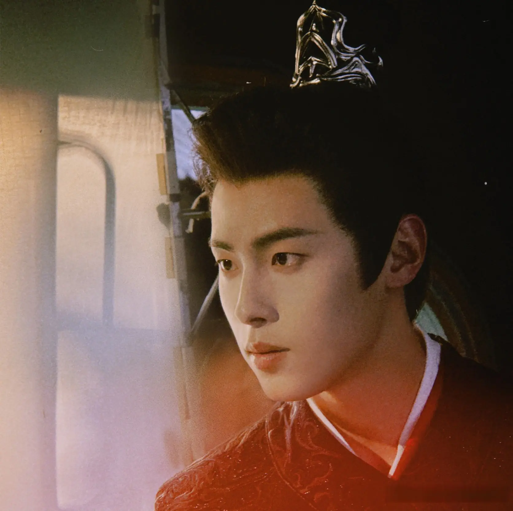 《荣华令》开播即爆! 热度直冲19000，登顶腾讯双榜TOP2