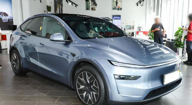 加长、增座、更全能?特斯拉Model Y L怎么样?