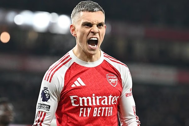 邮报：特罗萨德续约前被告知可能会是轮换，但他现在已是首选