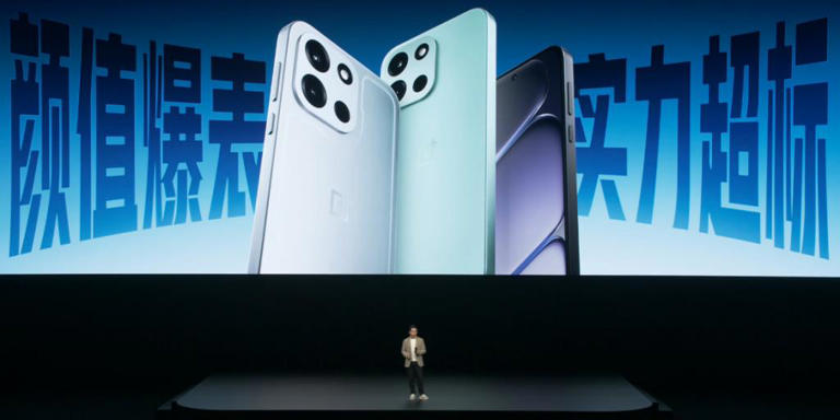 9000mAh 1699 元! 刚发布这 Turbo 新机真 TM 疯了