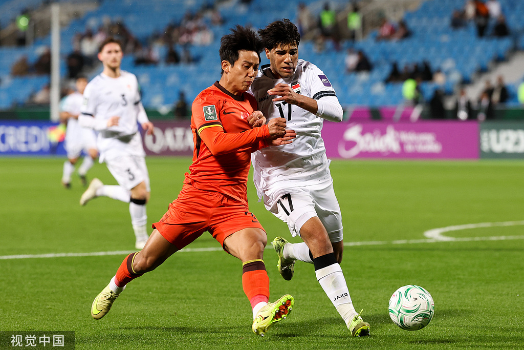 晨读|U23国足首战踢平