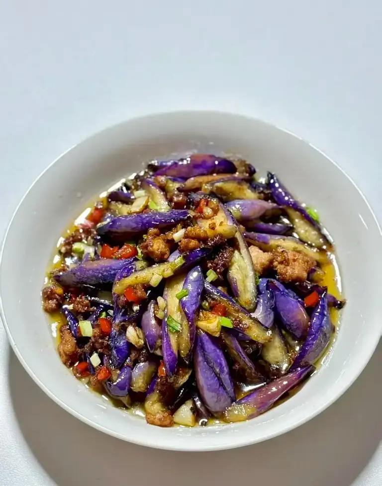 钾是苹果的3倍，建议中老年人要常吃，腿脚更有劲，对肠胃也很好