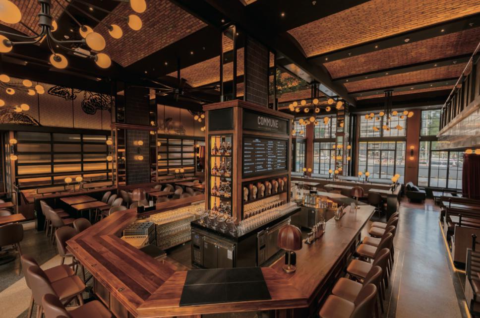 「COMMUNE幻师」冲刺港交所：中国规模最大的餐酒吧，年营收超10亿元