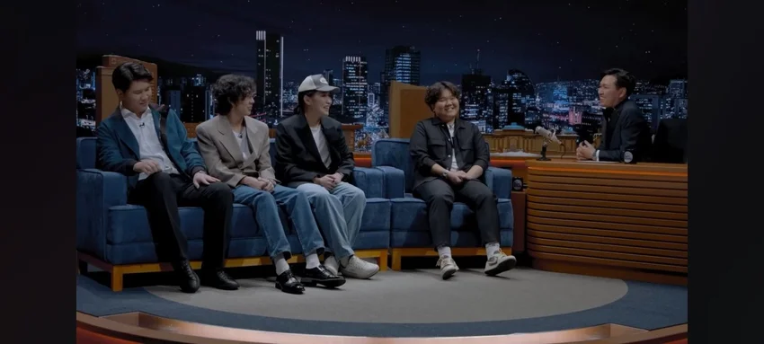 MongolZ 明星在脱口秀节目中与 Senzu 重聚