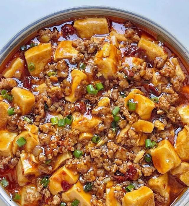 大脑最爱的5种食物，建议中老年每天吃点，脑力更充沛，别舍不得