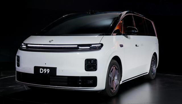 零跑D99正式发布，旗下首款MPV车型，增程和纯电双动力
