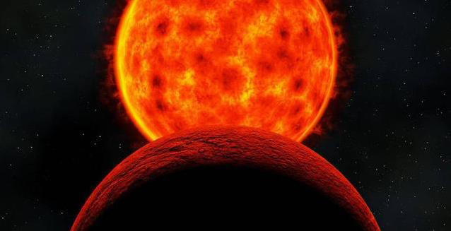 一颗恒星以51万公里时速冲向太阳系，12600年后会撞上地球吗