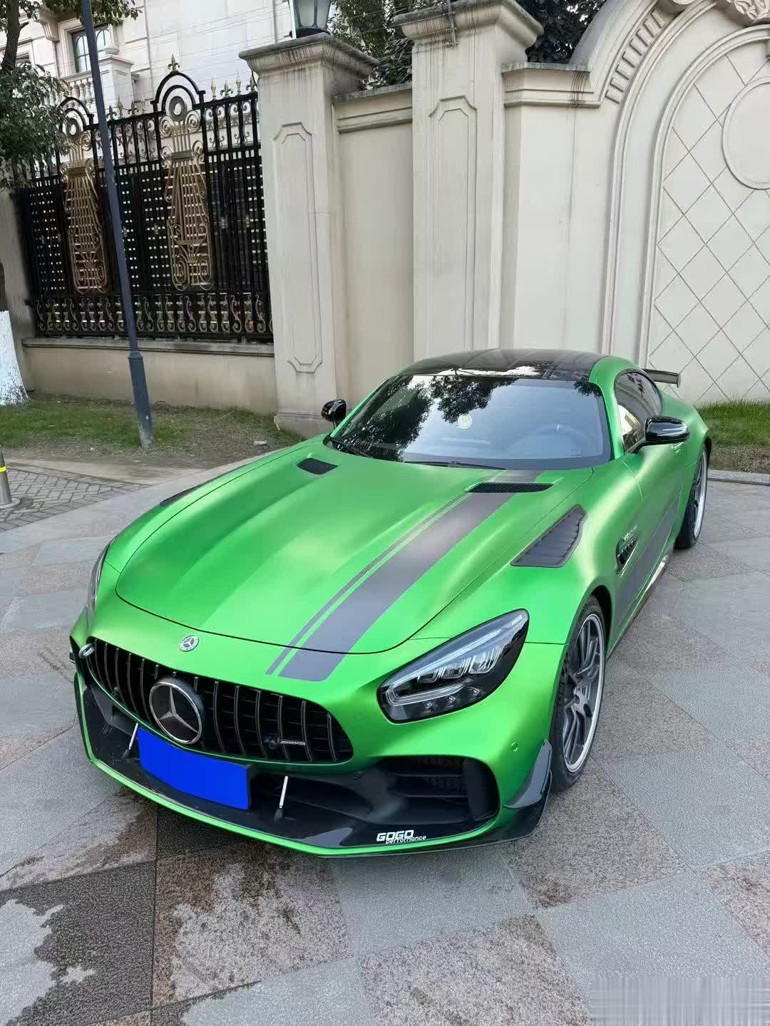 2019款奔驰AMG GT R Pro：感受机械带来的浪漫