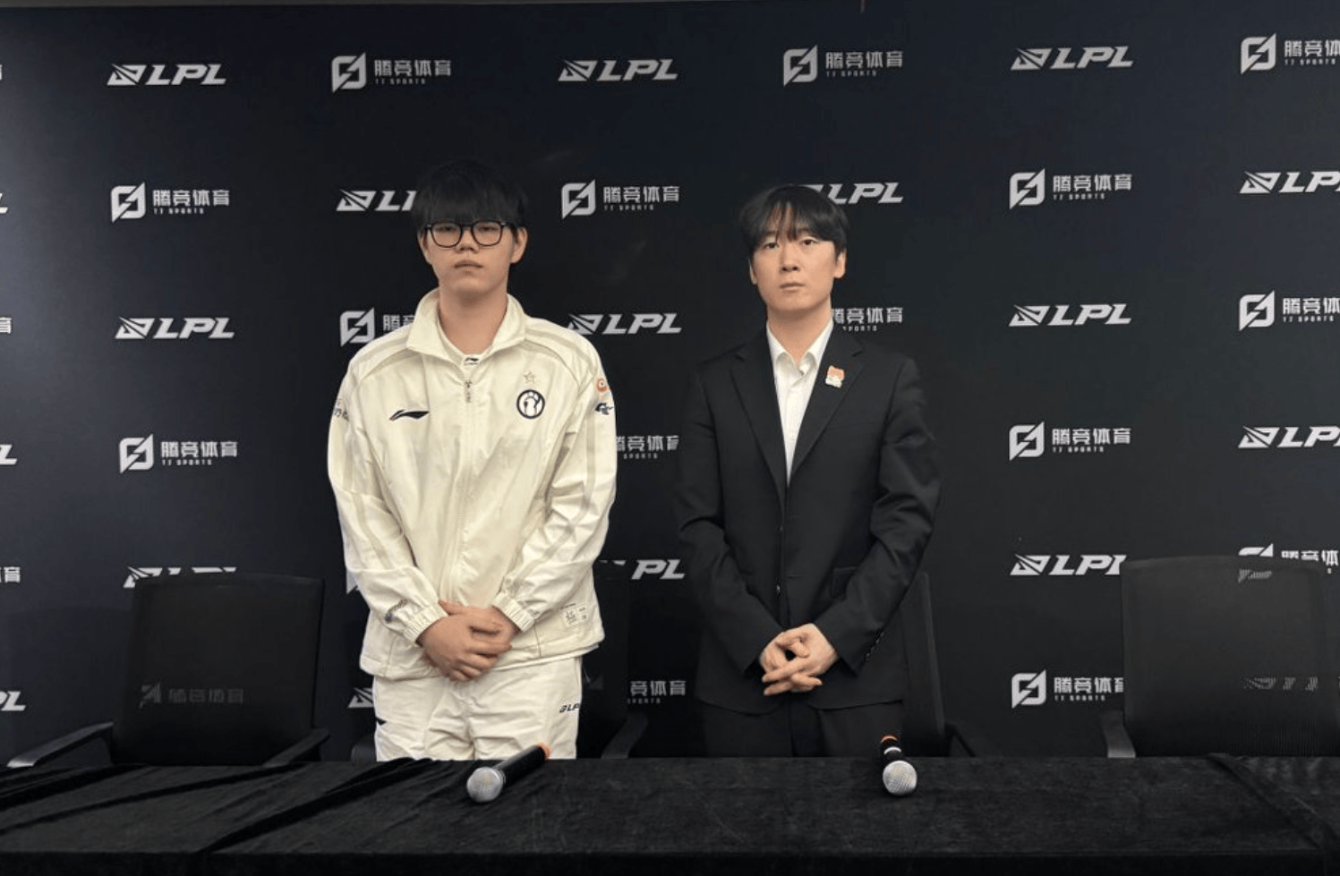 Soboro：我觉得Bin是目前LPL最强上单，首局我前期贪镀层了