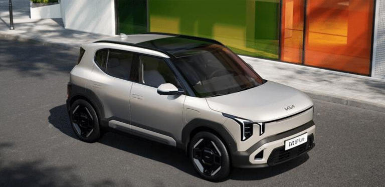 起亚EV2全球首发，品牌迄今最入门纯电跨界SUV，续航448公里!